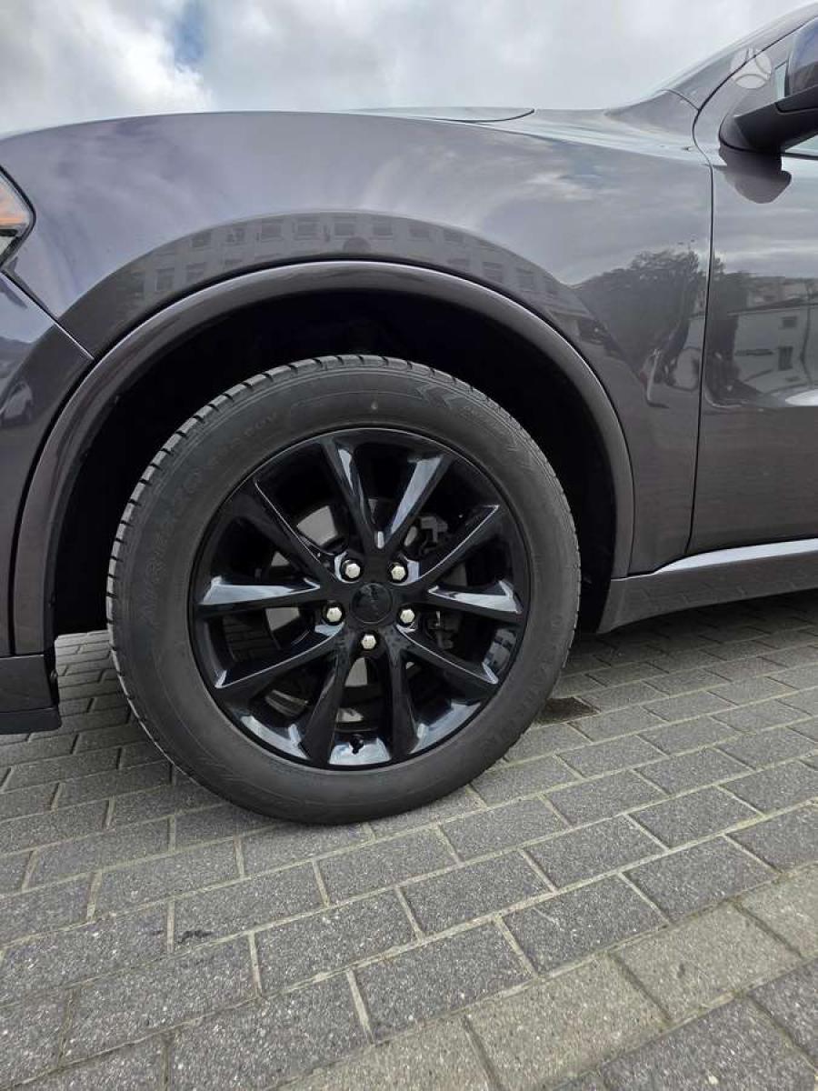 Grey Dodge Durango 2018 in Telschi, with an engine capacity of 3.60 L and mileage of 143 thousand km for 17800 €, photo 11 on AUTOMOTO.COM.LV