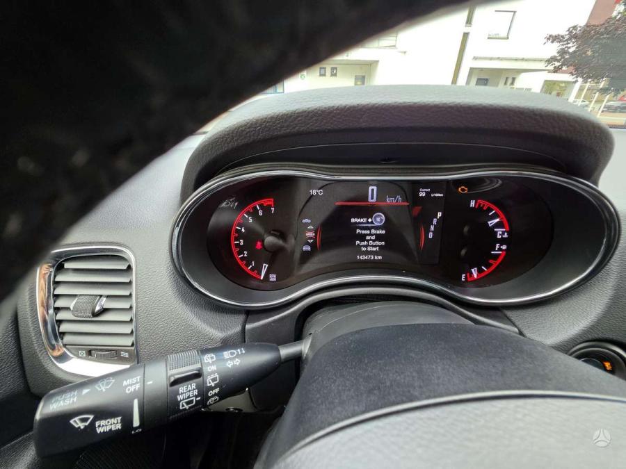Grey Dodge Durango 2018 in Telschi, with an engine capacity of 3.60 L and mileage of 143 thousand km for 17800 €, photo 15 on AUTOMOTO.COM.LV