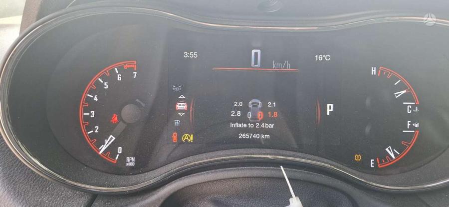 Grey Dodge Durango 2018 in Vilnius, with an engine capacity of 3.60 L and mileage of 264 thousand km for 10900 €, photo 15 on AUTOMOTO.COM.LV