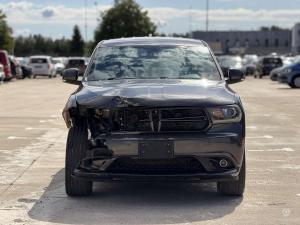 Grey Dodge Durango 2018 in Siauliai, with an engine capacity of 3.60 L and mileage of 245 thousand km for 10900 €, photo 3 on AUTOMOTO.COM.LV
