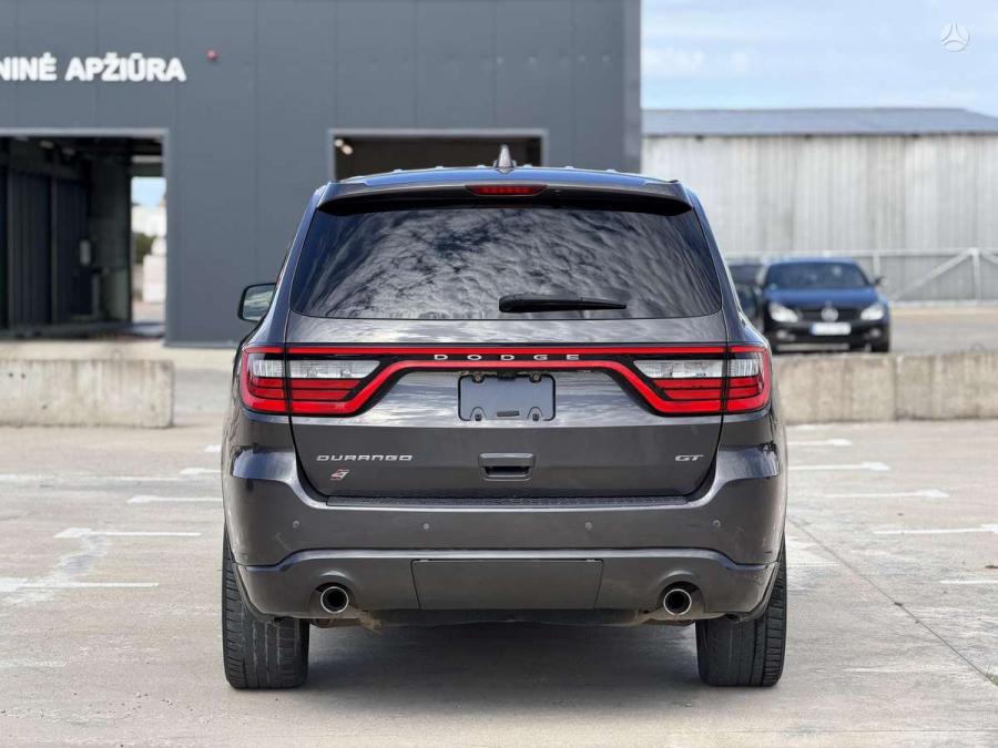 Grey Dodge Durango 2018 in Siauliai, with an engine capacity of 3.60 L and mileage of 245 thousand km for 10900 €, photo 6 on AUTOMOTO.COM.LV