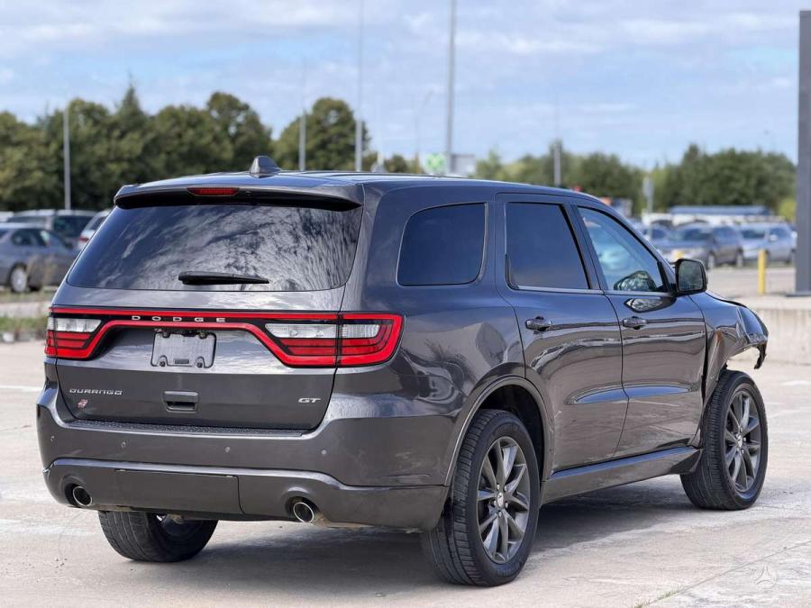 Grey Dodge Durango 2018 in Siauliai, with an engine capacity of 3.60 L and mileage of 245 thousand km for 10900 €, photo 7 on AUTOMOTO.COM.LV