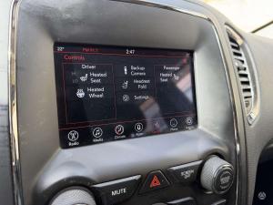 Grey Dodge Durango 2018 in Siauliai, with an engine capacity of 3.60 L and mileage of 194 thousand km for 10900 €, photo 12 on AUTOMOTO.COM.LV