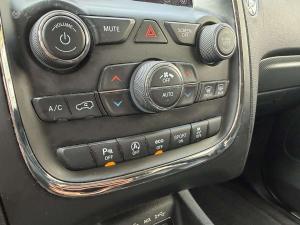 Grey Dodge Durango 2018 in Siauliai, with an engine capacity of 3.60 L and mileage of 194 thousand km for 10900 €, photo 14 on AUTOMOTO.COM.LV