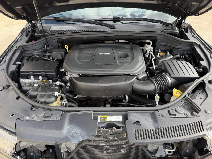 Grey Dodge Durango 2018 in Siauliai, with an engine capacity of 3.60 L and mileage of 194 thousand km for 10900 €, photo 20 on AUTOMOTO.COM.LV