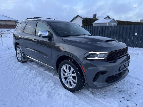 Grey Dodge Durango 2019 in Siauliai, with an engine capacity of 3.60 L and mileage of 177 thousand km for 18750 €, photo 1 on AUTOMOTO.COM.LV