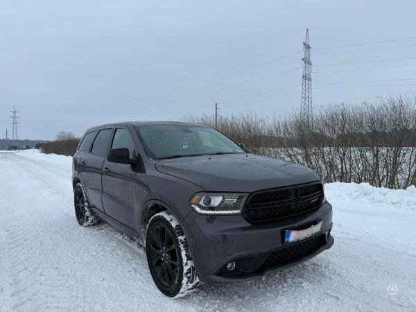 Grey Dodge Durango 2019 in Kretinga, with an engine capacity of 3.60 L and mileage of 122 thousand km for 17700 €, photo 6 on AUTOMOTO.COM.LV
