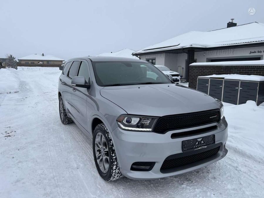 Grey Dodge Durango 2019 in Siauliai, with an engine capacity of 3.60 L and mileage of 174 thousand km for 16350 €, photo 1 on AUTOMOTO.COM.LV