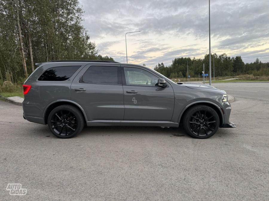 Grey Dodge Durango 2019 in Siauliai, with an engine capacity of 5.70 L and mileage of 74 thousand km for 26000 €, photo 5 on AUTOMOTO.COM.LV