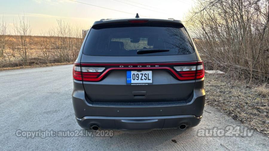 Pelēks Dodge Durango 2019 Tallina, ar dzinēja tilpumu 3.60 L un nobraukumu 176 tūkst. km par 29000 €, foto 4 vietnē AUTOMOTO.COM.LV