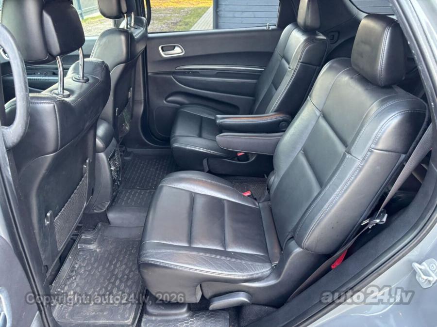Pelēks Dodge Durango 2019 Tallina, ar dzinēja tilpumu 3.60 L un nobraukumu 176 tūkst. km par 29000 €, foto 23 vietnē AUTOMOTO.COM.LV