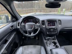 Grey Dodge Durango 2019 in Vilnius, with an engine capacity of 3.60 L and mileage of 227 thousand km for 17900 €, photo 5 on AUTOMOTO.COM.LV