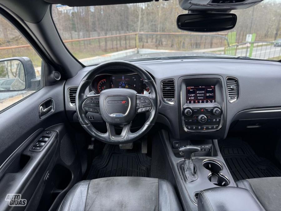 Grey Dodge Durango 2019 in Vilnius, with an engine capacity of 3.60 L and mileage of 227 thousand km for 17900 €, photo 5 on AUTOMOTO.COM.LV
