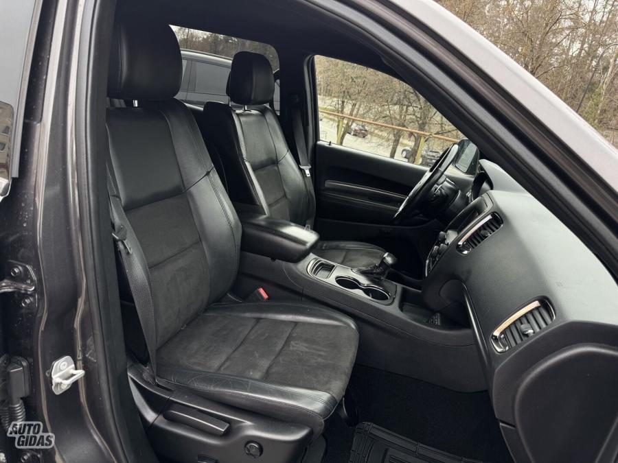 Grey Dodge Durango 2019 in Vilnius, with an engine capacity of 3.60 L and mileage of 227 thousand km for 17900 €, photo 10 on AUTOMOTO.COM.LV