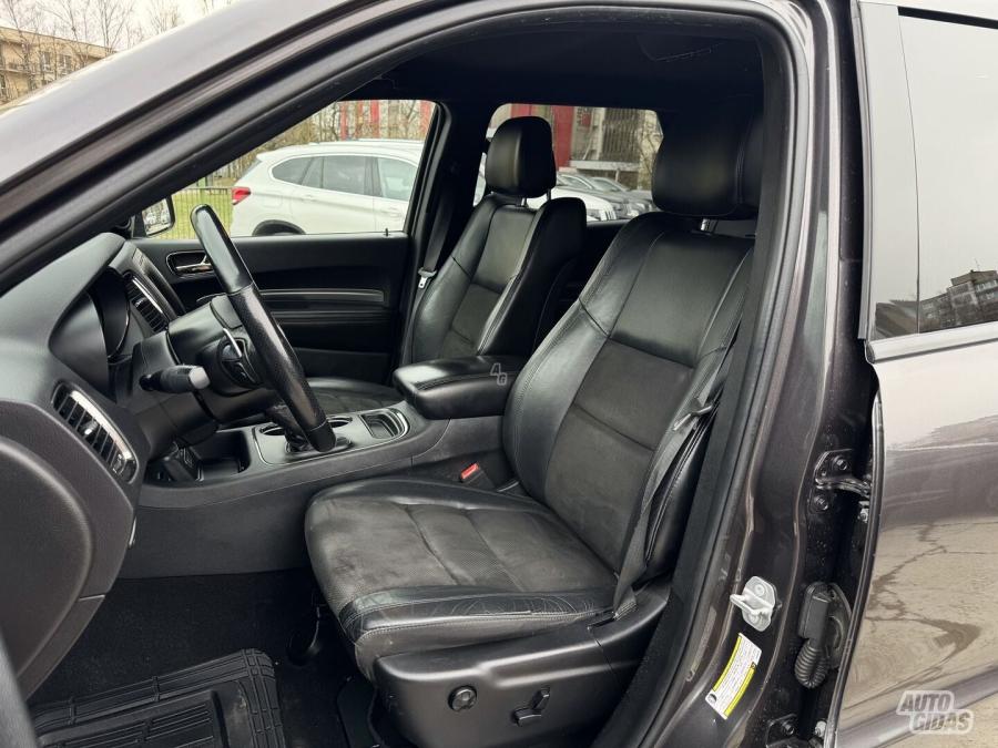 Grey Dodge Durango 2019 in Vilnius, with an engine capacity of 3.60 L and mileage of 227 thousand km for 17900 €, photo 26 on AUTOMOTO.COM.LV