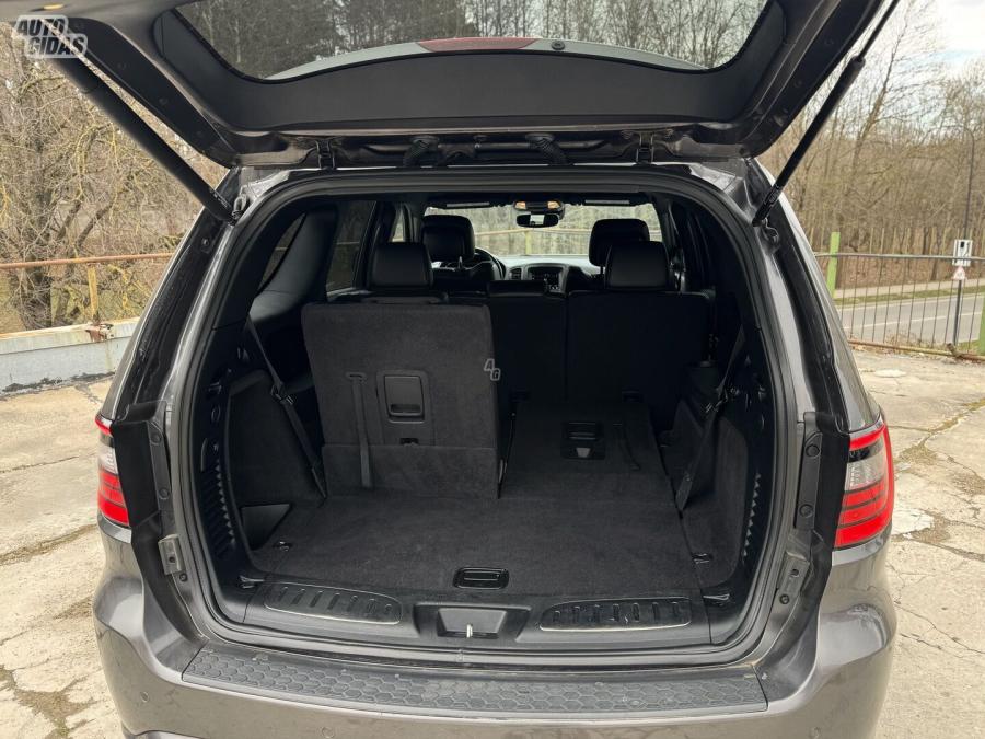 Grey Dodge Durango 2019 in Vilnius, with an engine capacity of 3.60 L and mileage of 227 thousand km for 17900 €, photo 30 on AUTOMOTO.COM.LV