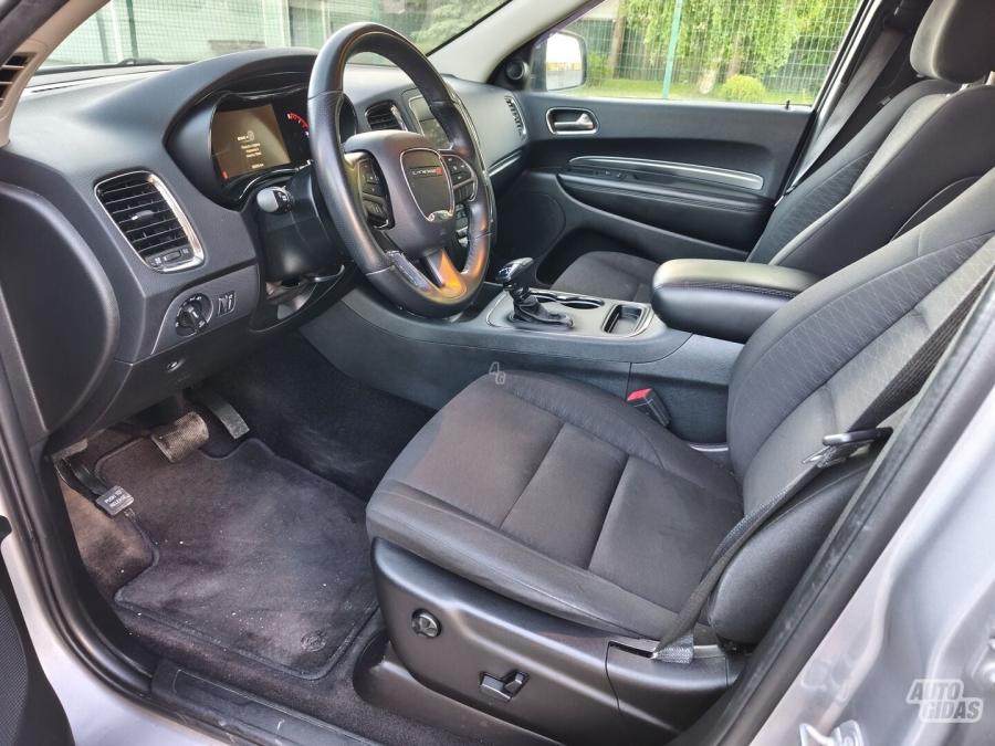 Grey Dodge Durango 2019 in Siauliai, with an engine capacity of 3.60 L and mileage of 92 thousand km for 16900 €, photo 10 on AUTOMOTO.COM.LV