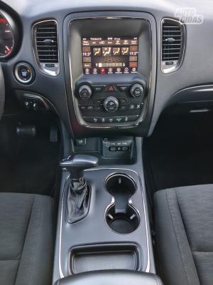 Grey Dodge Durango 2019 in Siauliai, with an engine capacity of 3.60 L and mileage of 92 thousand km for 16900 €, photo 13 on AUTOMOTO.COM.LV