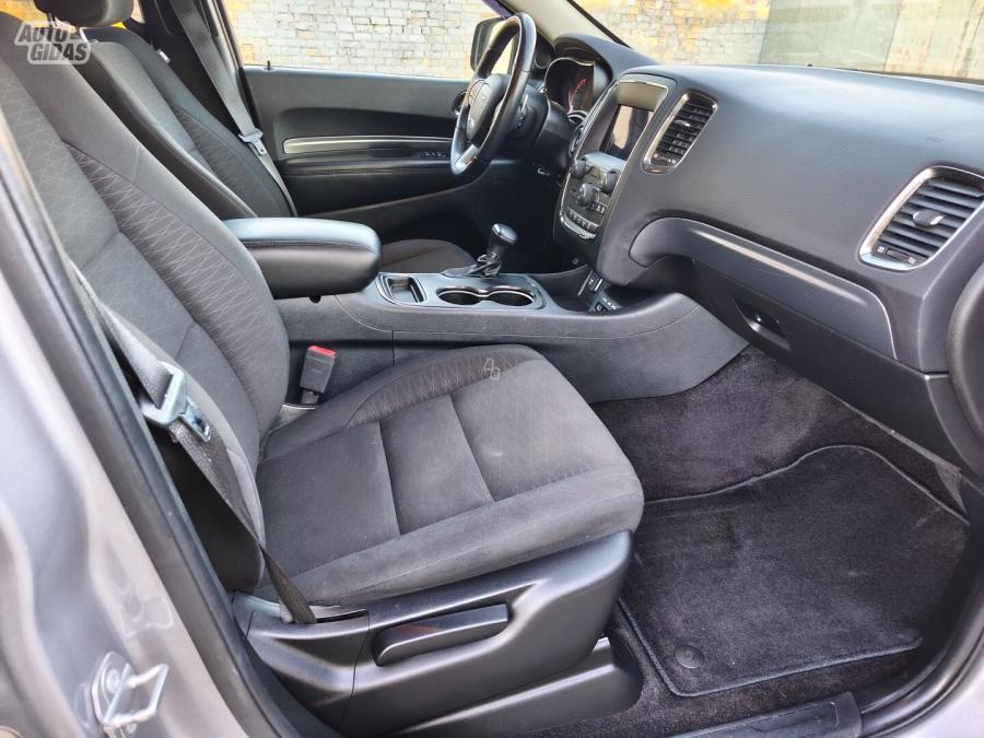 Grey Dodge Durango 2019 in Siauliai, with an engine capacity of 3.60 L and mileage of 92 thousand km for 16900 €, photo 15 on AUTOMOTO.COM.LV