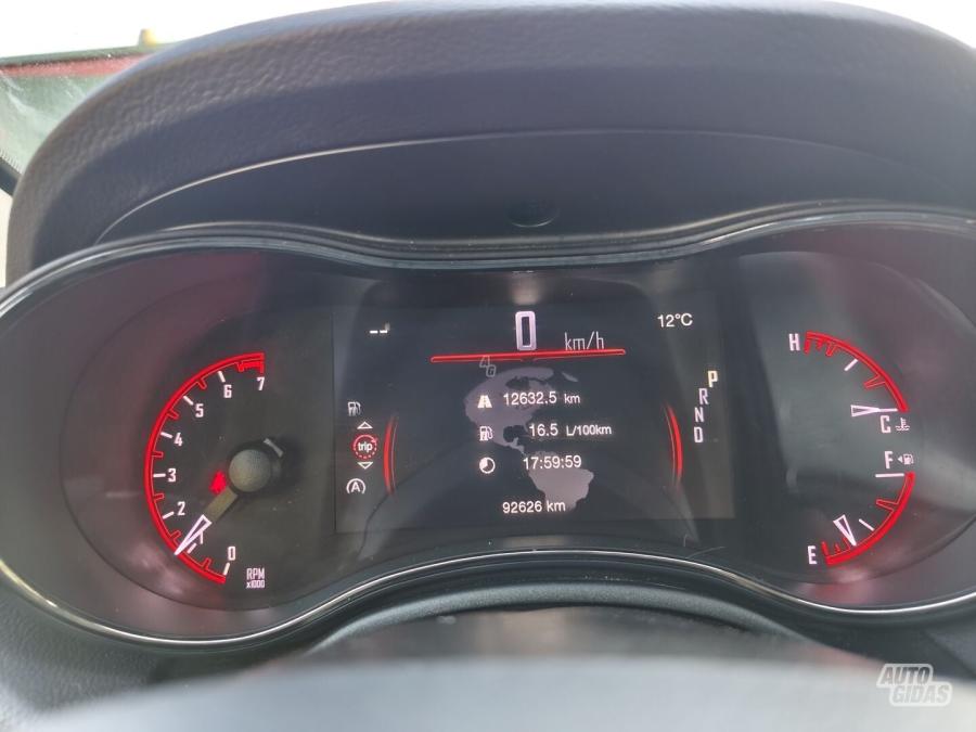Grey Dodge Durango 2019 in Siauliai, with an engine capacity of 3.60 L and mileage of 92 thousand km for 16900 €, photo 21 on AUTOMOTO.COM.LV