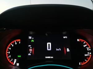 Pelēks Dodge Durango 2019 Šauļi, ar dzinēja tilpumu 3.60 L un nobraukumu 195 tūkst. km par 25000 €, foto 24 vietnē AUTOMOTO.COM.LV