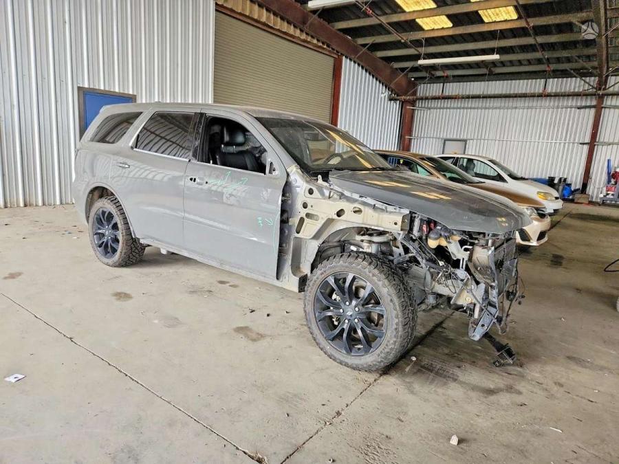 Pelēks Dodge Durango 2019 Šauļi, ar dzinēja tilpumu 3.60 L un nobraukumu 142 tūkst. km par 10300 €, foto 4 vietnē AUTOMOTO.COM.LV