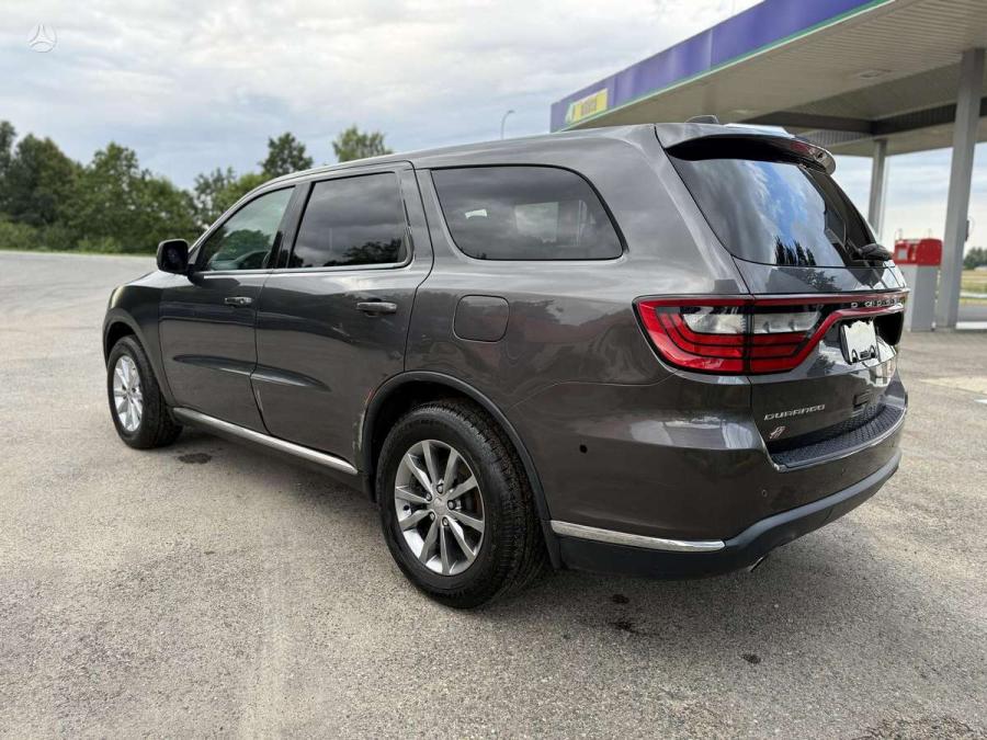 Pelēks Dodge Durango 2019 Šauļi, ar dzinēja tilpumu 5.65 L un nobraukumu 257 tūkst. km par 8499 €, foto 5 vietnē AUTOMOTO.COM.LV
