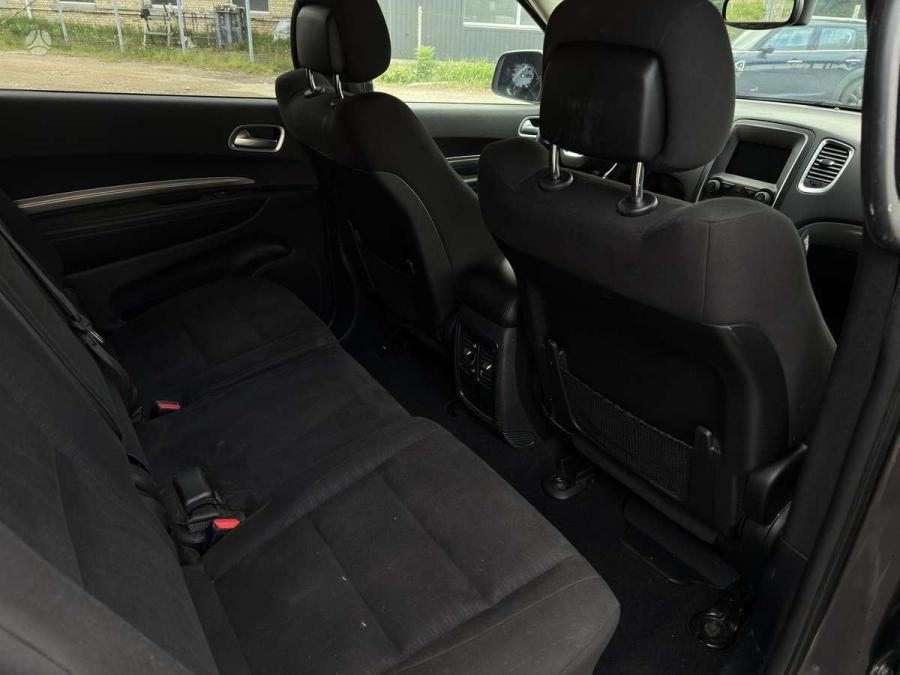 Pelēks Dodge Durango 2019 Šauļi, ar dzinēja tilpumu 5.65 L un nobraukumu 257 tūkst. km par 8499 €, foto 9 vietnē AUTOMOTO.COM.LV