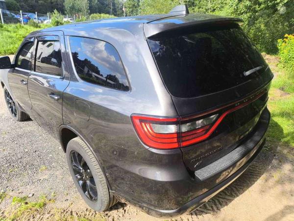 Grey Dodge Durango 2019 in Vilnius, with an engine capacity of 3.60 L and mileage of 148 thousand km for 10700 €, photo 6 on AUTOMOTO.COM.LV