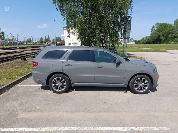 Grey Dodge Durango 2020 in Siauliai, with an engine capacity of 5.65 L and mileage of 123 thousand km for 20000 €, photo 9 on AUTOMOTO.COM.LV