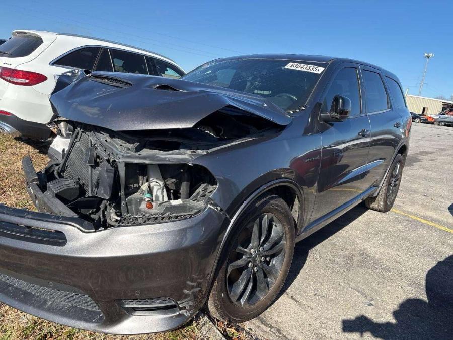 Grey Dodge Durango 2020 in Kaunas, with an engine capacity of 5.70 L and mileage of 168 thousand km for 8450 €, photo 1 on AUTOMOTO.COM.LV