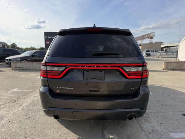 Dodge Durango 2020 in Siauliai on AUTOMOTO.COM.LV Grey Dodge Durango 2020 in Siauliai, with an engine capacity of 3.60 L and mileage of 222 thousand km for 11400 €, photo 6 on AUTOMOTO.COM.LV