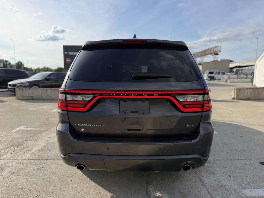 Grey Dodge Durango 2020 in Siauliai, with an engine capacity of 3.60 L and mileage of 222 thousand km for 11400 €, photo 6 on AUTOMOTO.COM.LV
