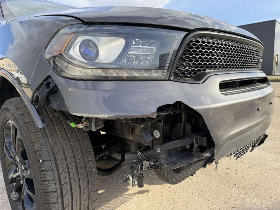 Grey Dodge Durango 2020 in Siauliai, with an engine capacity of 3.60 L and mileage of 222 thousand km for 11400 €, photo 23 on AUTOMOTO.COM.LV