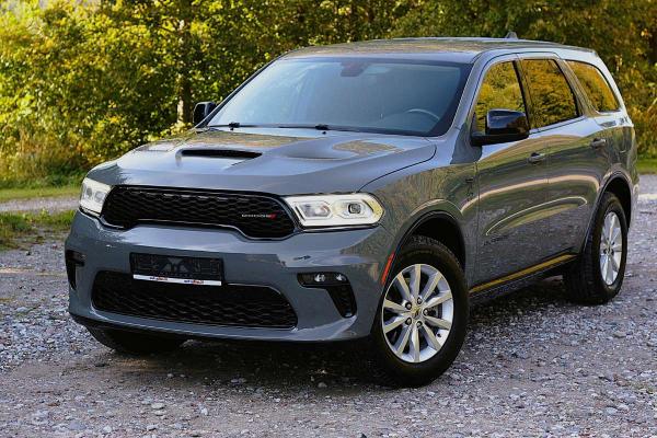 Grey Dodge Durango 2021 in Kretinga, with an engine capacity of 3.60 L and mileage of 144 thousand km for 25900 €, photo 2 on AUTOMOTO.COM.LV