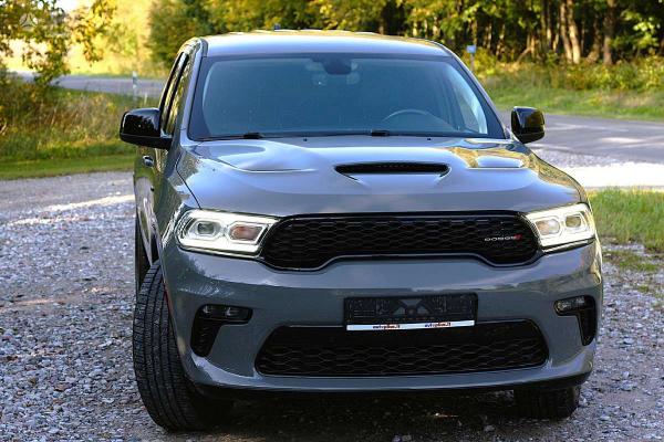 Grey Dodge Durango 2021 in Kretinga, with an engine capacity of 3.60 L and mileage of 144 thousand km for 25900 €, photo 3 on AUTOMOTO.COM.LV