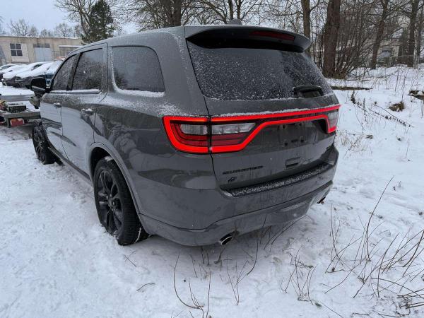 Pelēks Dodge Durango 2021 Šauļi, ar dzinēja tilpumu 5.65 L un nobraukumu 86 tūkst. km par 12999 €, foto 7 vietnē AUTOMOTO.COM.LV