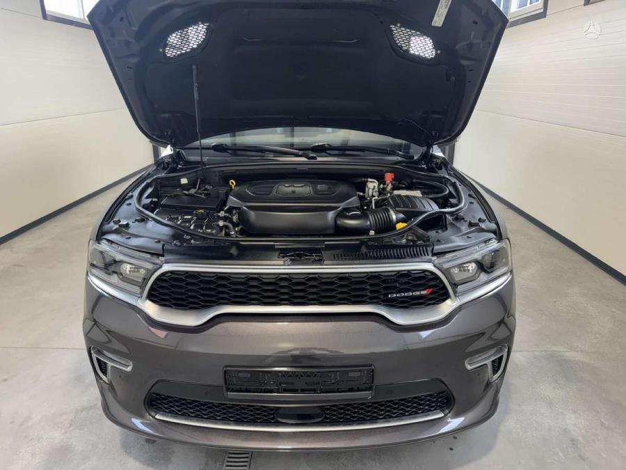 Pelēks Dodge Durango 2021 Šauļi, ar dzinēja tilpumu 3.60 L un nobraukumu 142 tūkst. km par 27800 €, foto 30 vietnē AUTOMOTO.COM.LV