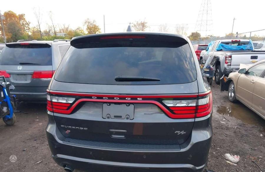 Pelēks Dodge Durango 2021 Viļņa, ar dzinēja tilpumu 5.65 L un nobraukumu 115 tūkst. km par 12500 €, foto 9 vietnē AUTOMOTO.COM.LV