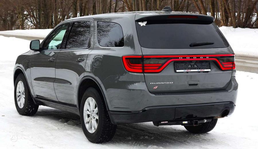 Grey Dodge Durango 2021 in Kretinga, with an engine capacity of 3.60 L and mileage of 144 thousand km for 24999 €, photo 12 on AUTOMOTO.COM.LV