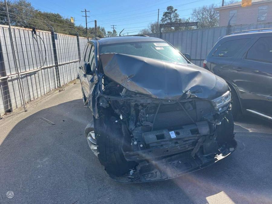 Grey Dodge Durango 2021 in Ukmerge, with an engine capacity of 3.60 L and mileage of 69 thousand km for 13450 €, photo 10 on AUTOMOTO.COM.LV