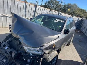 Grey Dodge Durango 2021 in Ukmerge, with an engine capacity of 3.60 L and mileage of 69 thousand km for 13450 €, photo 12 on AUTOMOTO.COM.LV