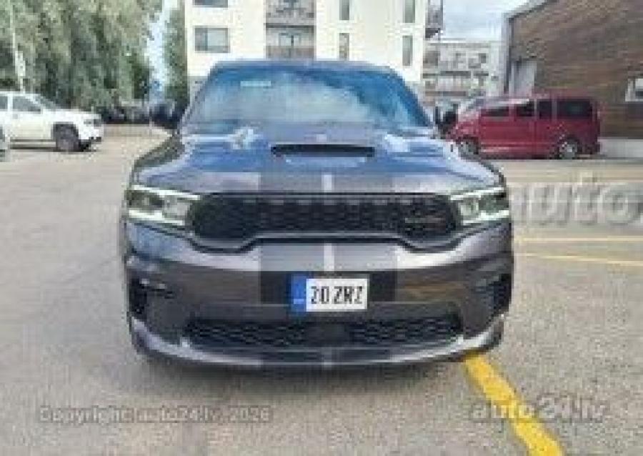 Pelēks Dodge Durango 2021 Tallina, ar dzinēja tilpumu 5.70 L un nobraukumu 0 tūkst. km par 49994 €, foto 3 vietnē AUTOMOTO.COM.LV