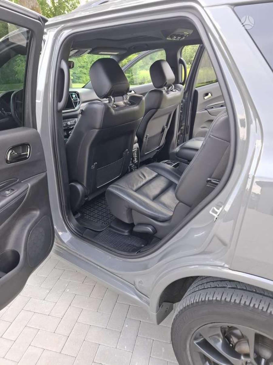 Pelēks Dodge Durango 2021 Telšiai, ar dzinēja tilpumu 3.60 L un nobraukumu 61 tūkst. km par 24500 €, foto 9 vietnē AUTOMOTO.COM.LV
