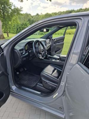Pelēks Dodge Durango 2021 Telšiai, ar dzinēja tilpumu 3.60 L un nobraukumu 61 tūkst. km par 24500 €, foto 10 vietnē AUTOMOTO.COM.LV