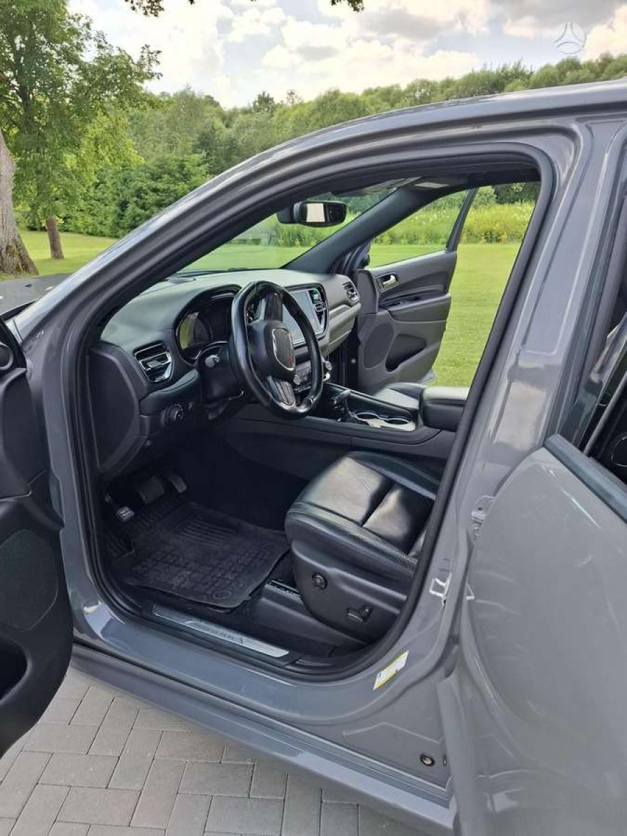 Pelēks Dodge Durango 2021 Telšiai, ar dzinēja tilpumu 3.60 L un nobraukumu 61 tūkst. km par 24500 €, foto 10 vietnē AUTOMOTO.COM.LV