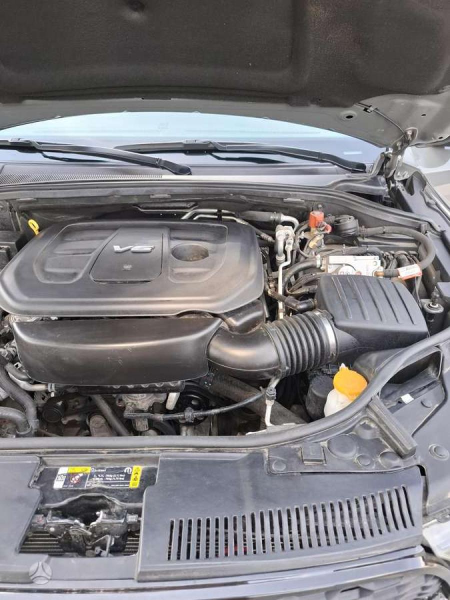Pelēks Dodge Durango 2021 Telšiai, ar dzinēja tilpumu 3.60 L un nobraukumu 61 tūkst. km par 24500 €, foto 14 vietnē AUTOMOTO.COM.LV
