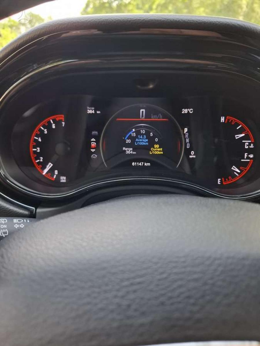 Pelēks Dodge Durango 2021 Telšiai, ar dzinēja tilpumu 3.60 L un nobraukumu 61 tūkst. km par 24500 €, foto 16 vietnē AUTOMOTO.COM.LV