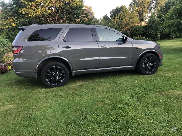 Grey Dodge Durango 2021 in Plunge, with an engine capacity of 3.60 L and mileage of 199 thousand km for 23500 €, photo 4 on AUTOMOTO.COM.LV
