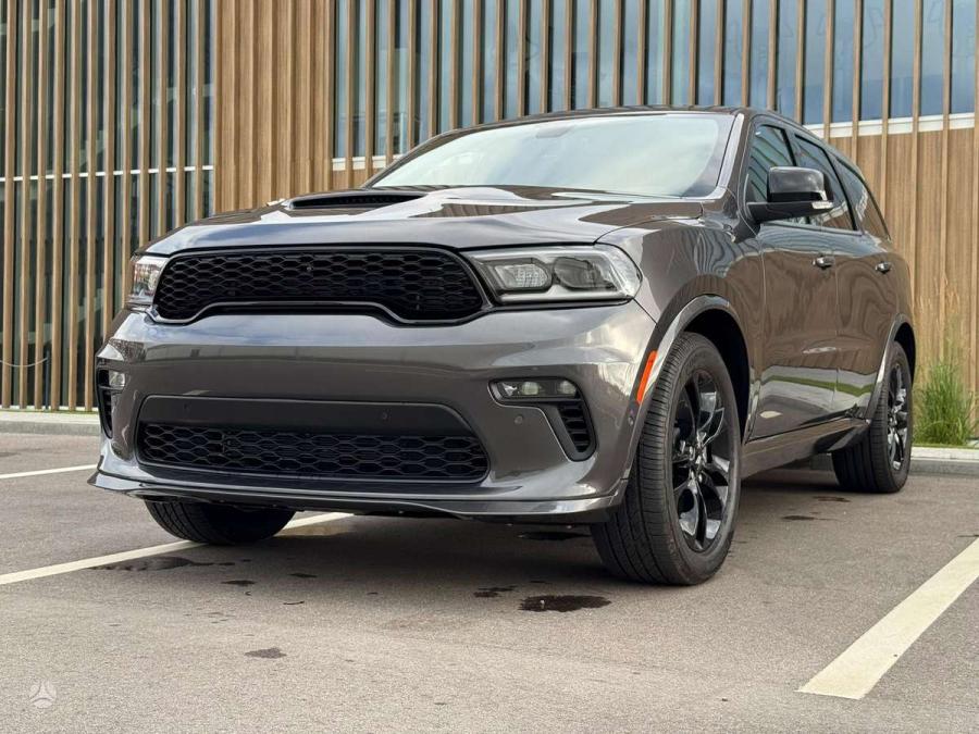 Grey Dodge Durango 2021 in Klaipeda, with an engine capacity of 5.70 L and mileage of 68 thousand km for 28000 €, photo 4 on AUTOMOTO.COM.LV